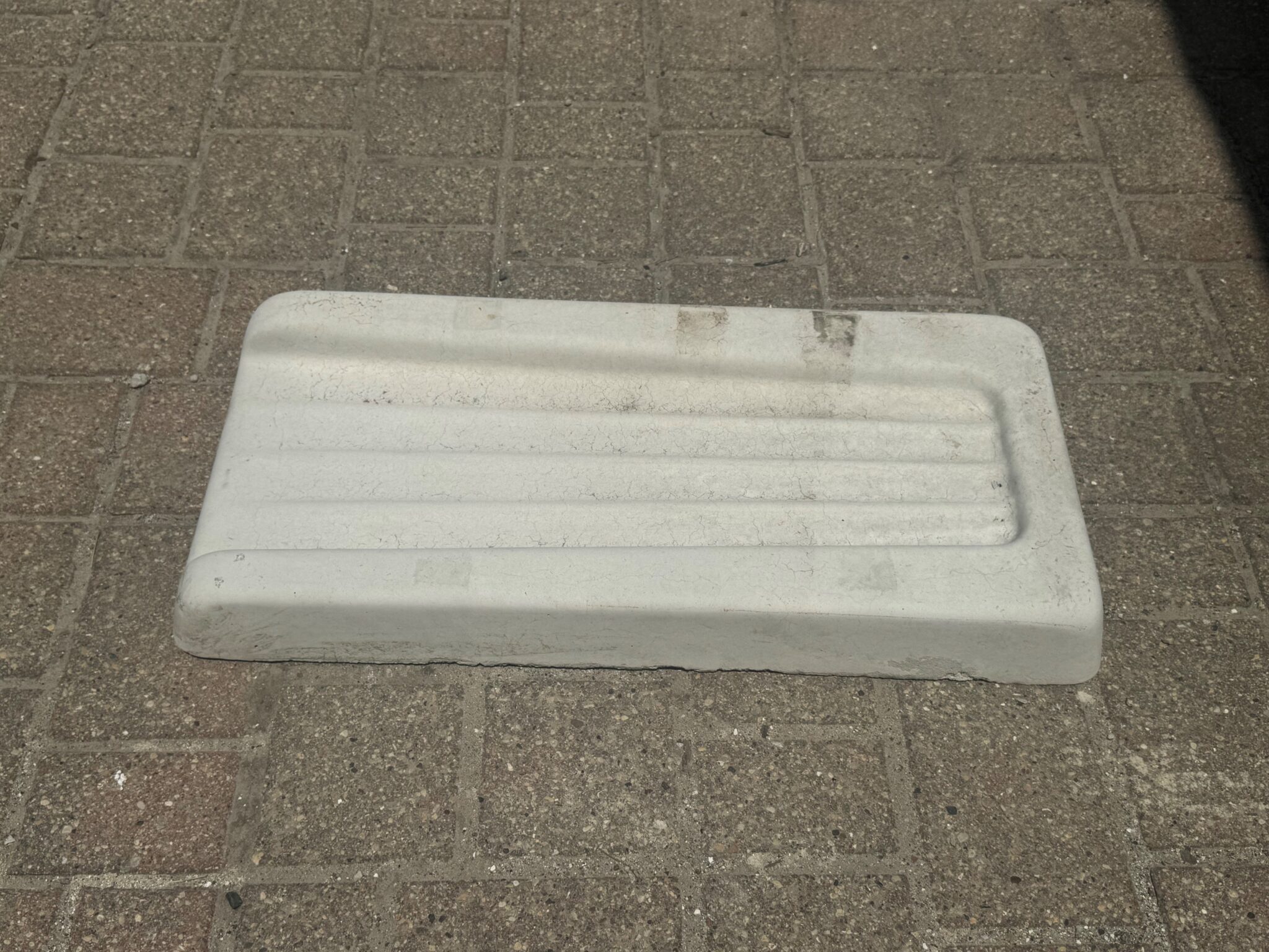 Concrete Splash Blocks - AreA Landscape Supply, Inc